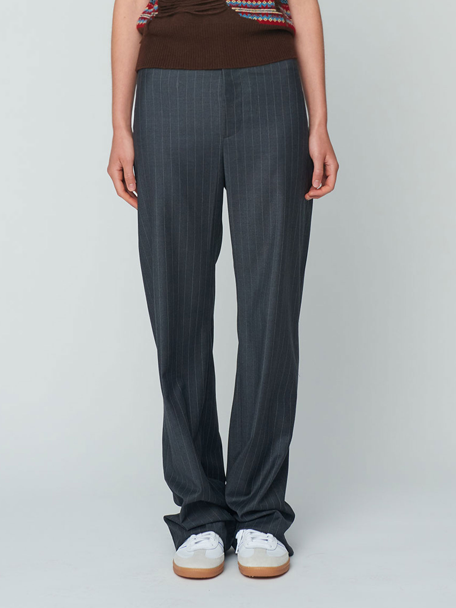 Ally High Waisted Trouser - Maroon – Wynn Hamlyn