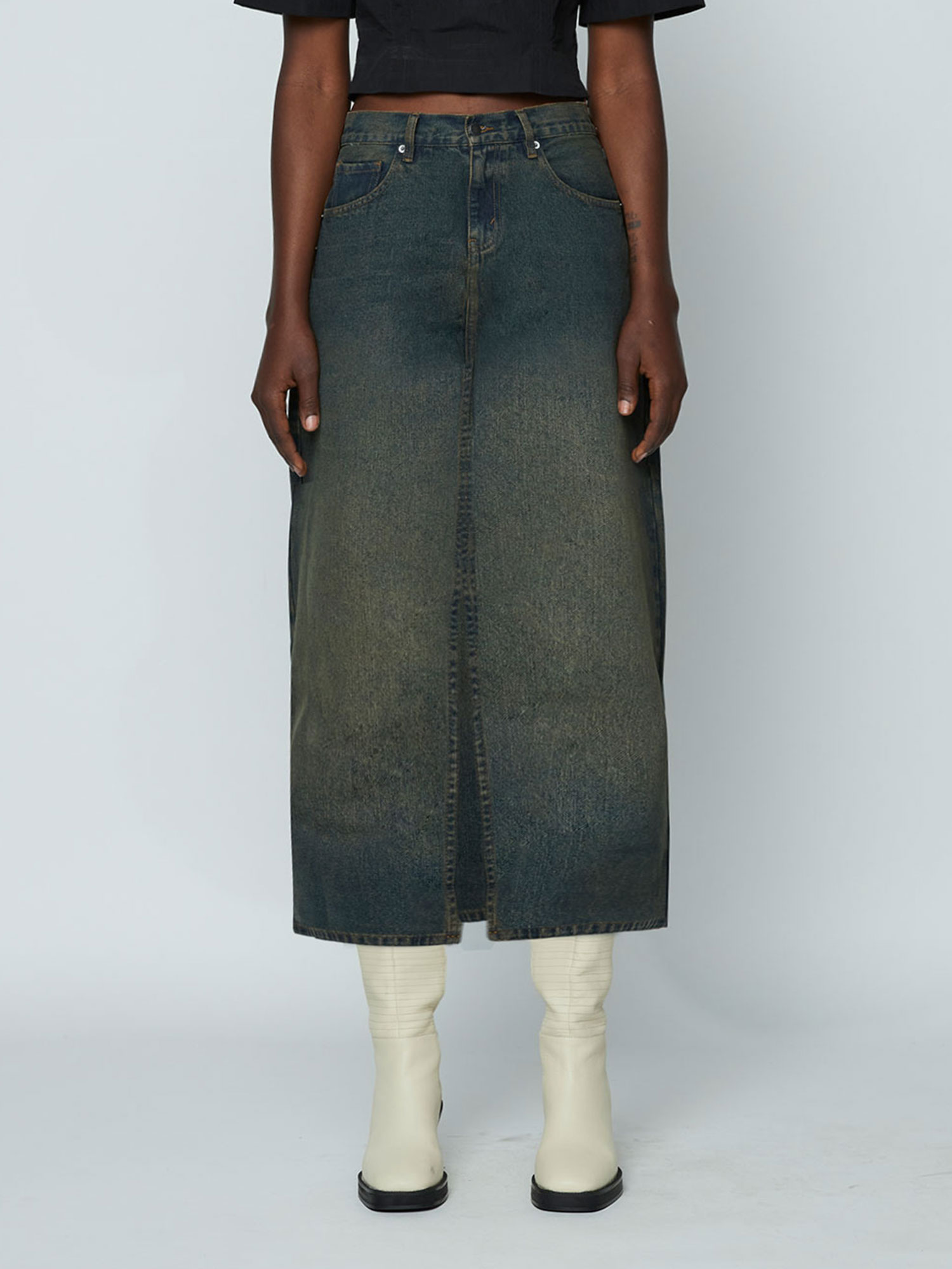 Denim Maxi Skirt Dirty Wash – Wynn Hamlyn