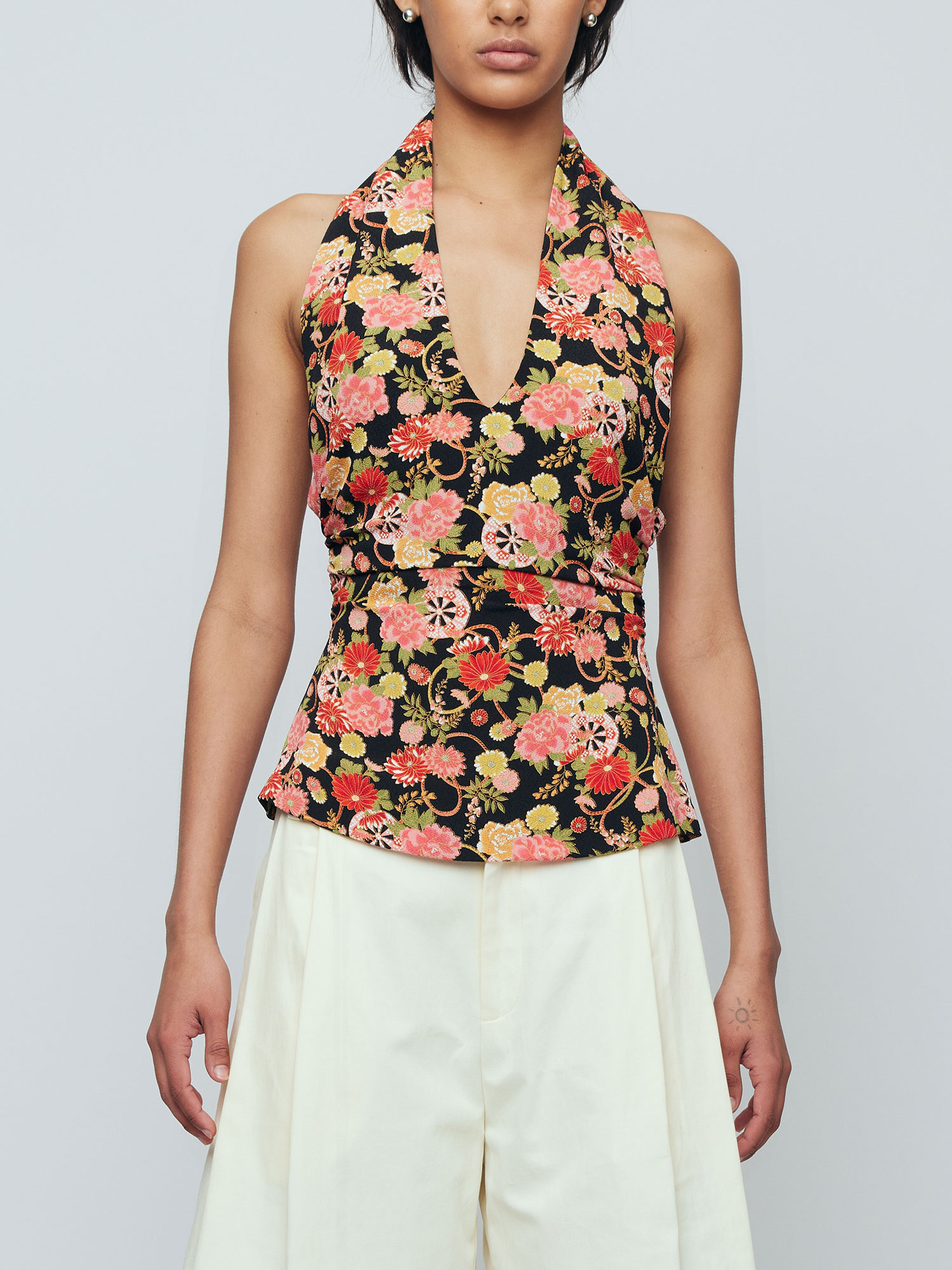 Mia Top Pink Flowers – Wynn Hamlyn